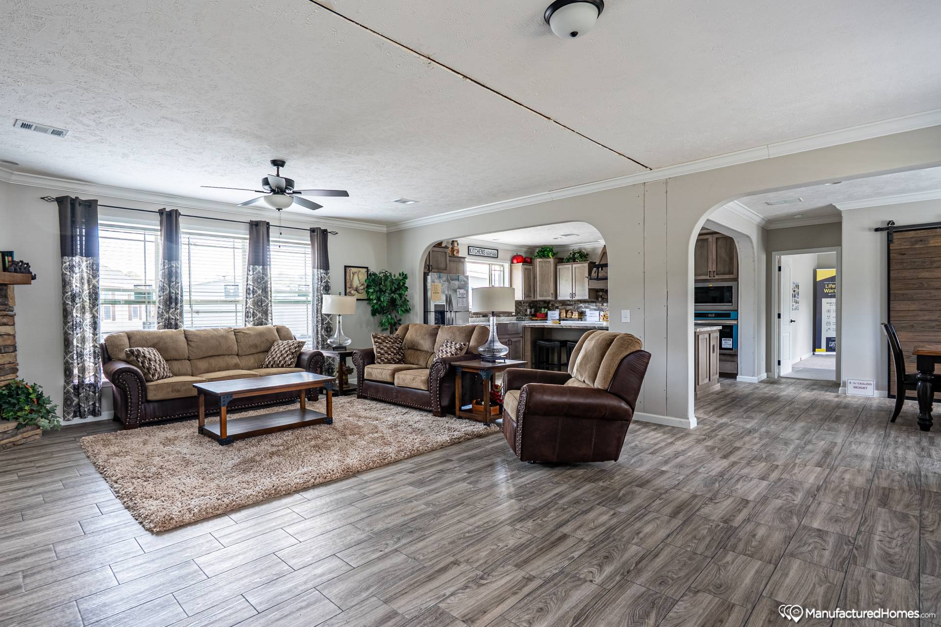 Signature Series Belle Maison DVHBSS-8410 - Texas Built Mobile Homes